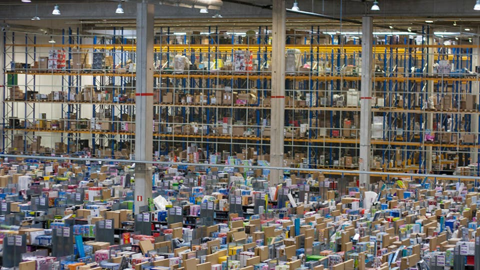Amazon ampliará su centro logístico de San Fernando. MiraCorredor