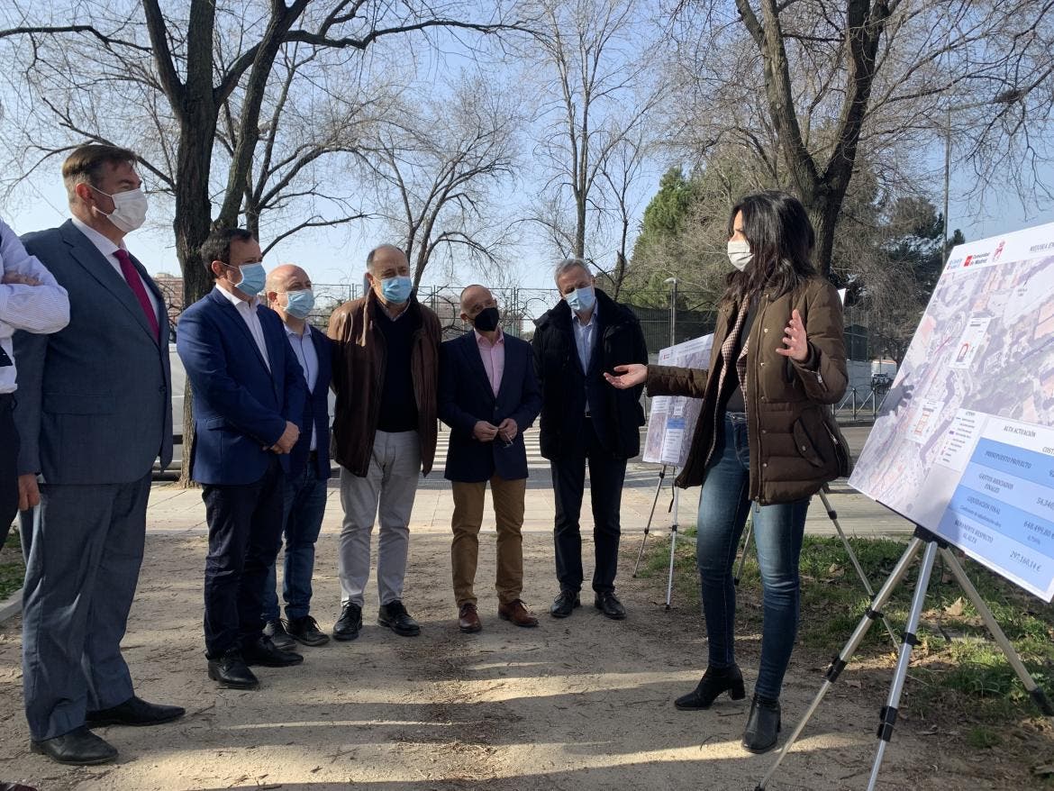 La Comunidad de Madrid renueva 300 metros de colectores en Coslada ...